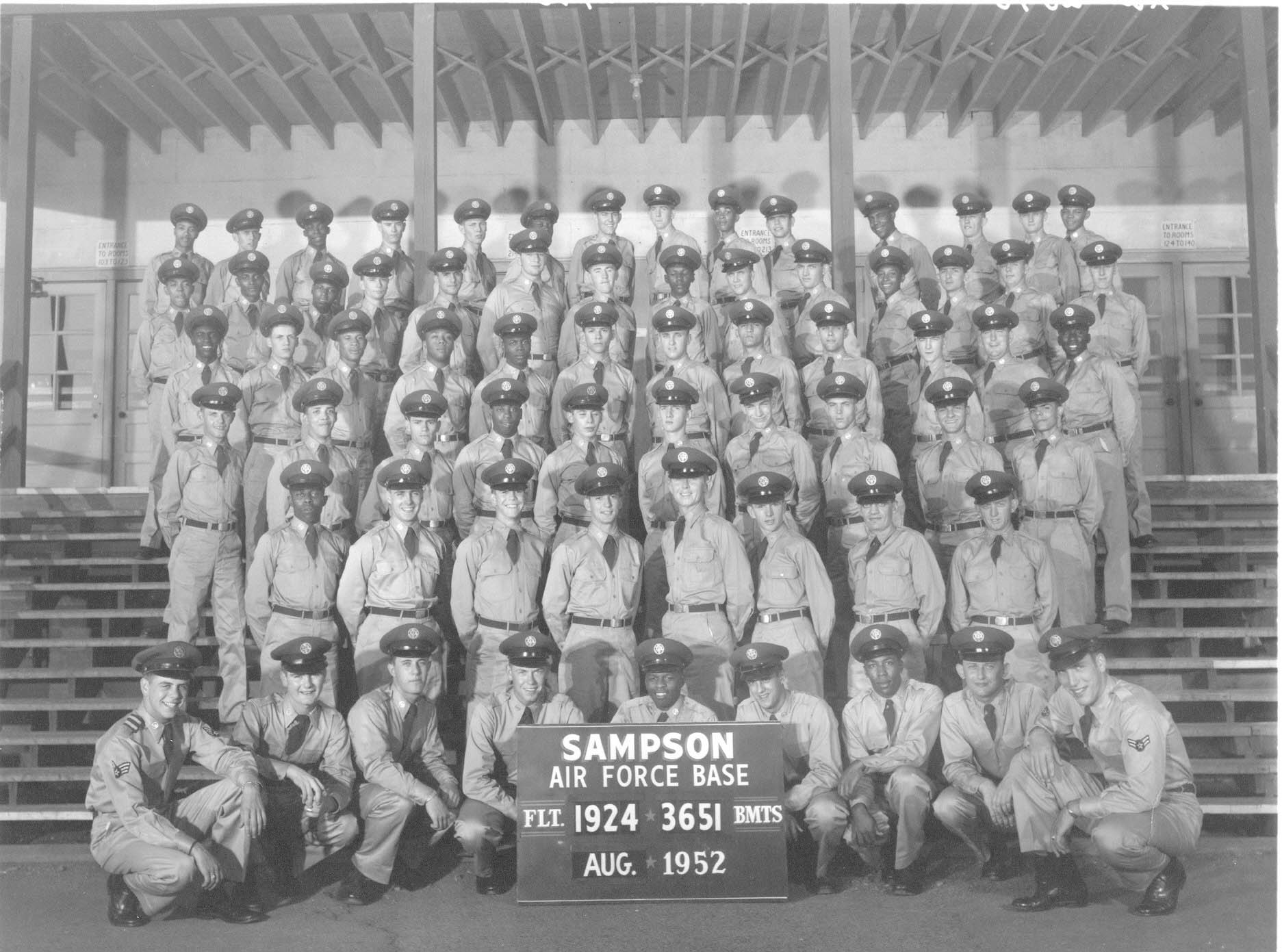 1952