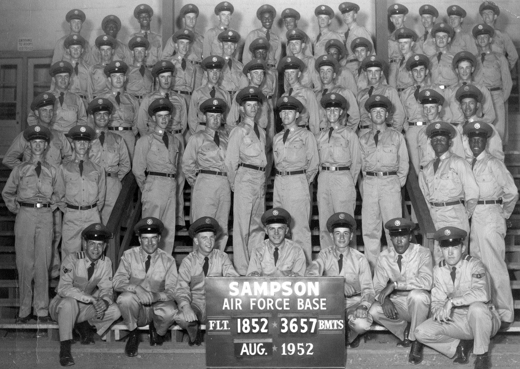 1952